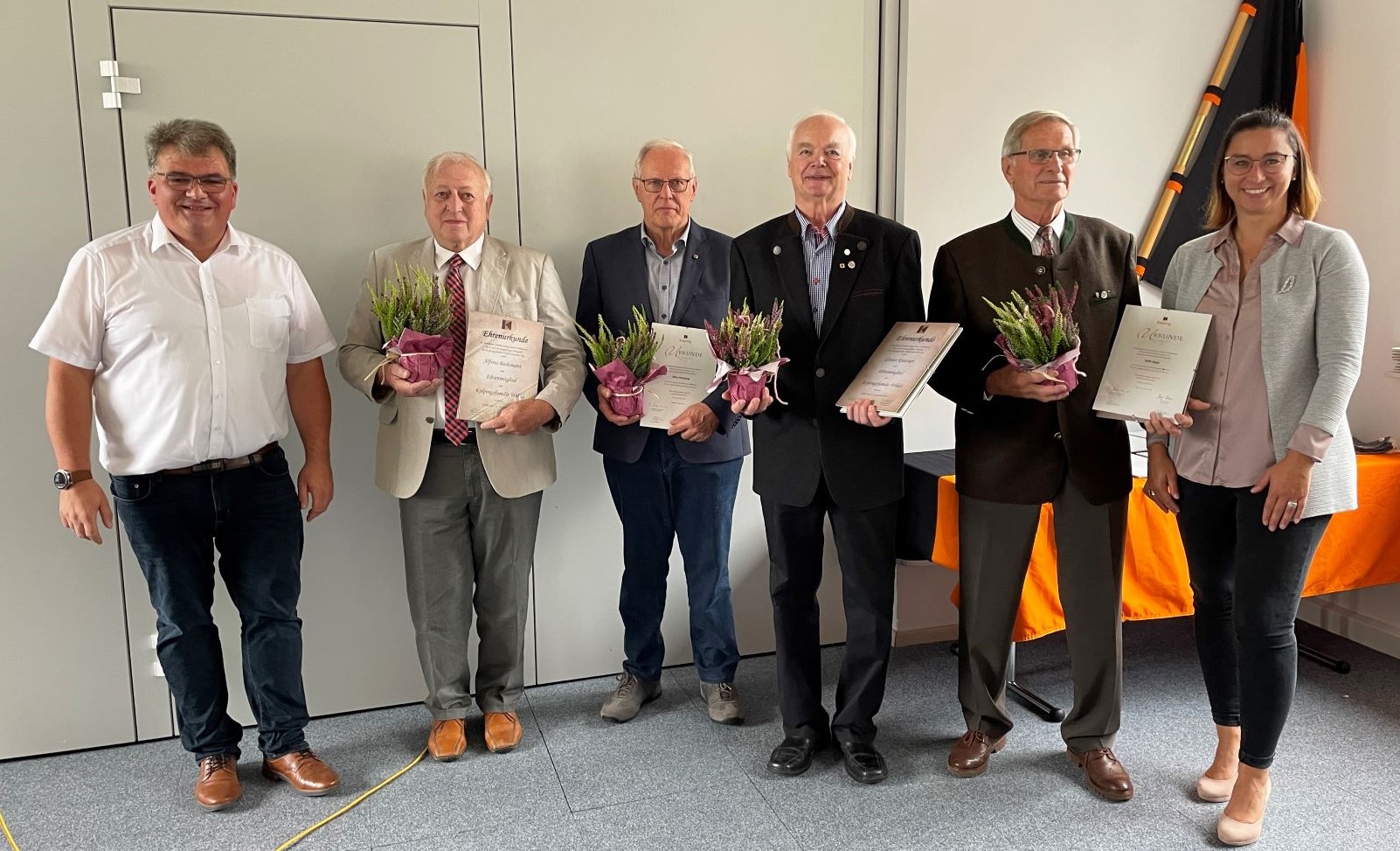 20220911_092317721_iOS - Welda